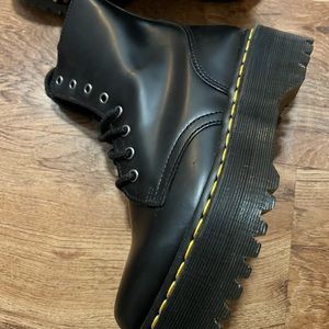 Dr. Martens | Shoes | Doc Martin Platform Boots Jadon | Poshmark